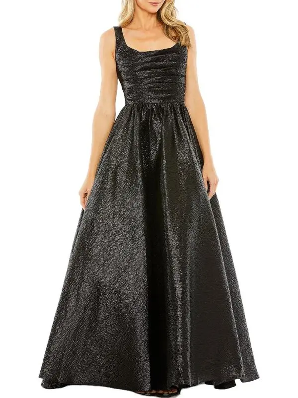Mac Duggal Metallic Pleated Bodice Ballgown - Black