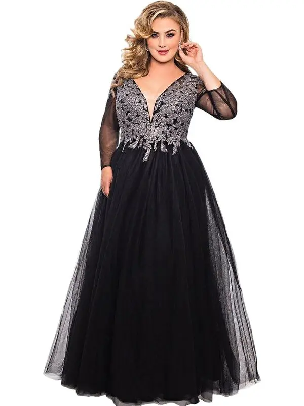 SYDNEY'S CLOSET Long Sleeve Embroidered Lace A-line Gown - Black/silver