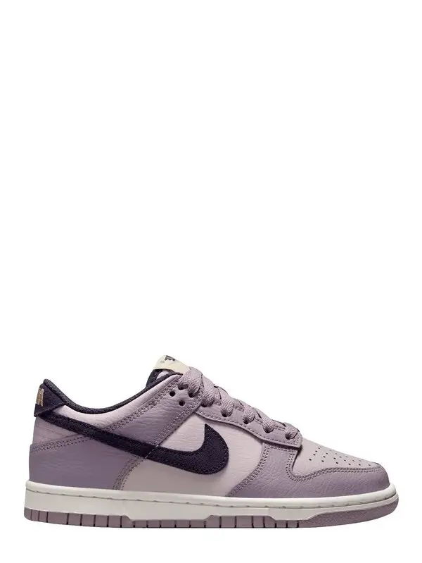 Nike Dunk Low Sneakers - Light Violet Ore/platinum Violet/team Gold