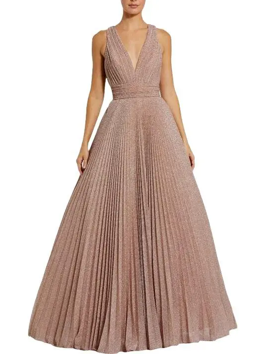 Mac Duggal Shimmering Georgette Pleated Gown - Rose Gold
