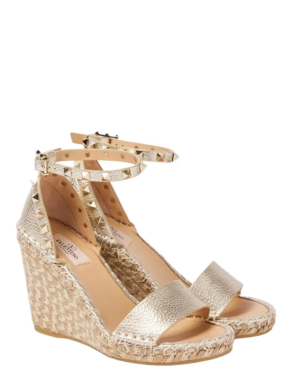 Valentino Garavani Rockstud Double 105 Leather Espadrille Wedges - Beige