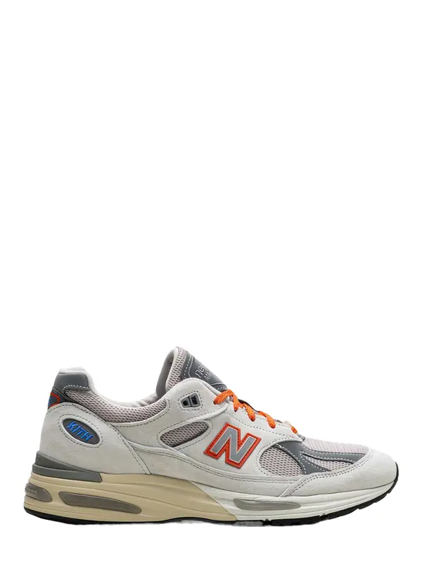 NEW BALANCE 991v2 Miuk Kith Madison Square Garden Sneakers - White