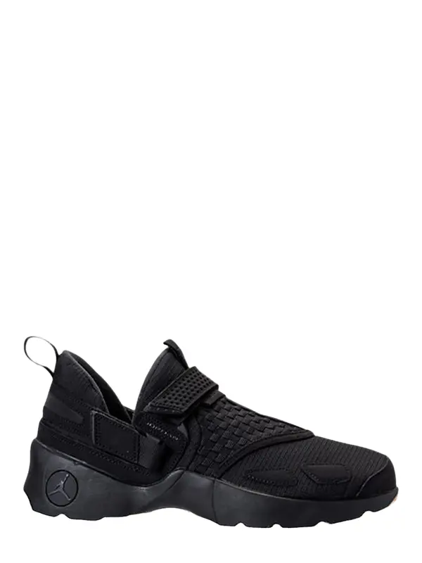 JORDAN Trunner Lx Sneakers - Black