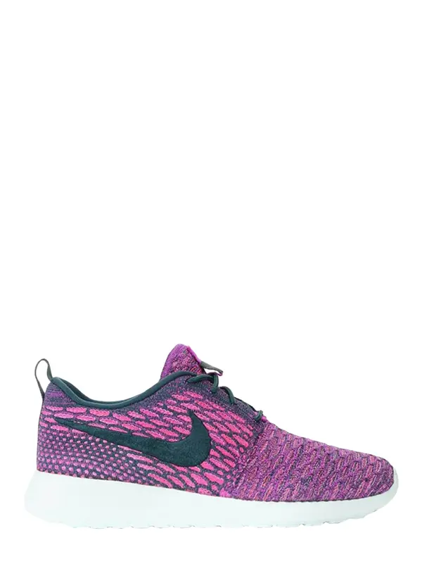 Nike Wmns Rosherun Flyknit Sneakers - Purple
