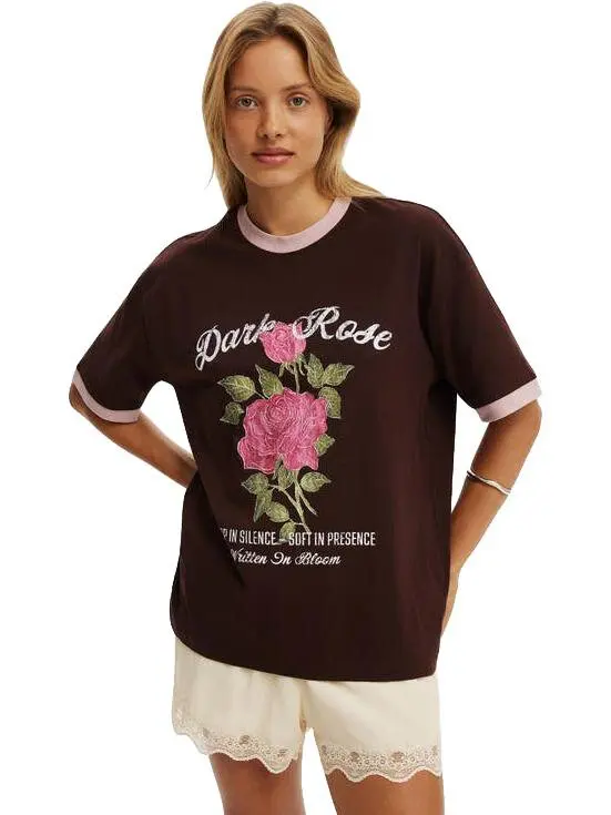 COTTON ON Boxy Graphic T-shirt - Dark Rose  Dark Oak