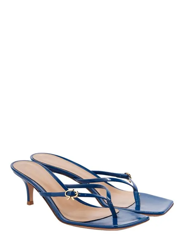 GIANVITO ROSSI Patent Leather Thong Sandals With Buckle Detail - Blue