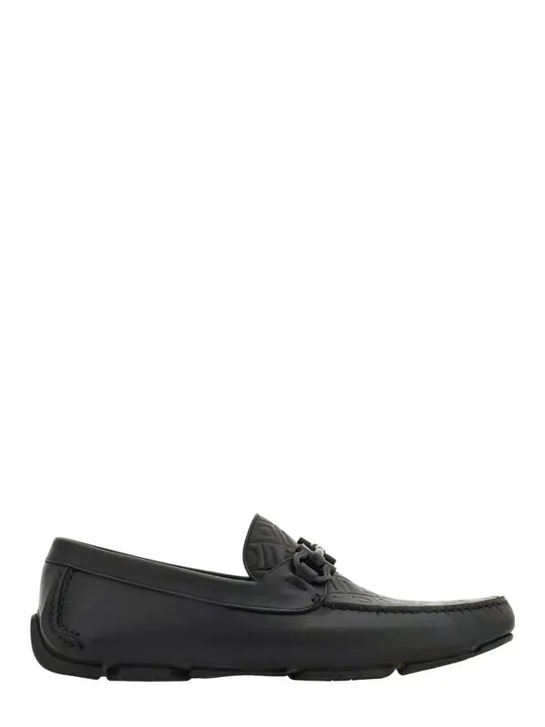 FERRAGAMO Gancini Plaque Leather Loafers - Black