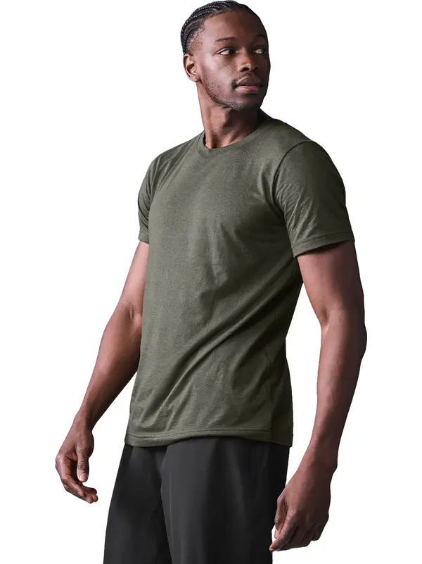 Alo Yoga Triumph T-shirt - Stealth Green