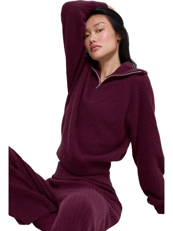 Alo Yoga Cashmere Plush Waffle Quarter Zip Pullover Top - Burgundy