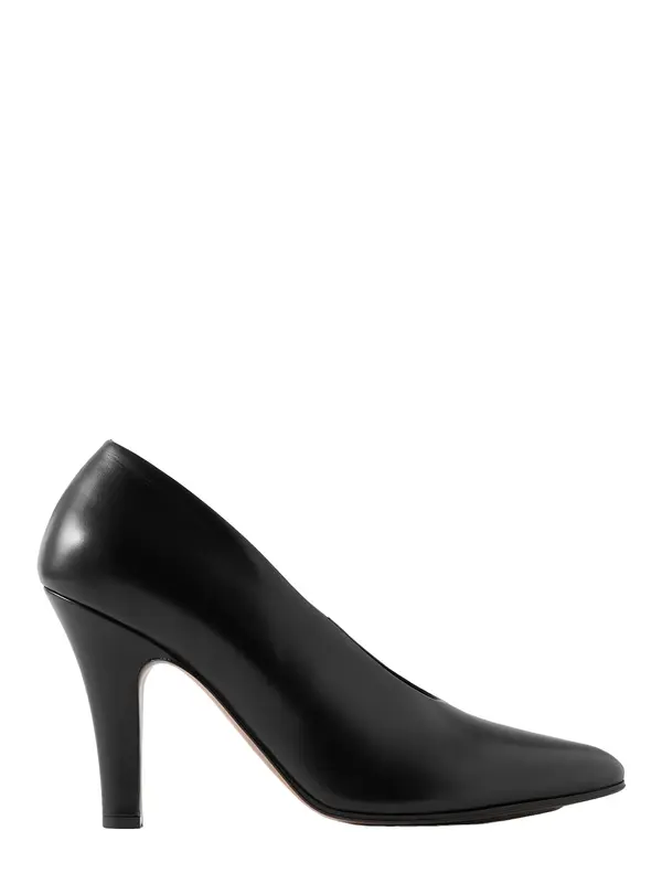 THE ROW Prudens Leather Pumps - Black