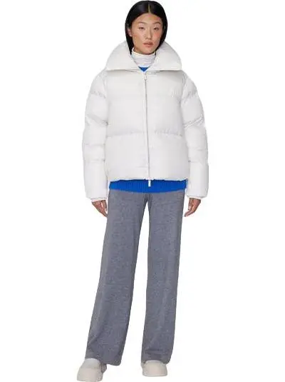 QUARTZ CO. Gisele Short Down Puffer Jacket - Ivory