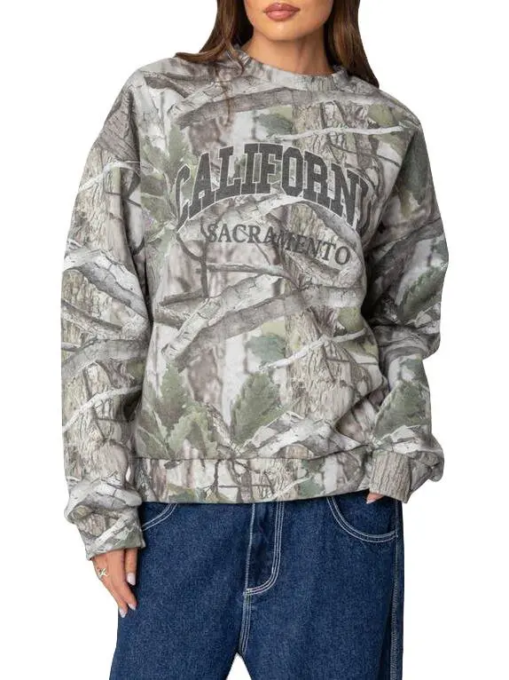 EDIKTED Cali Baby Oversized Camo Sweatshirt - Olive