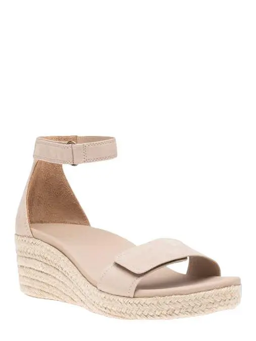 ABEO Riviera Ankle Strap Wedge Sandal - Sand - Metatarsal