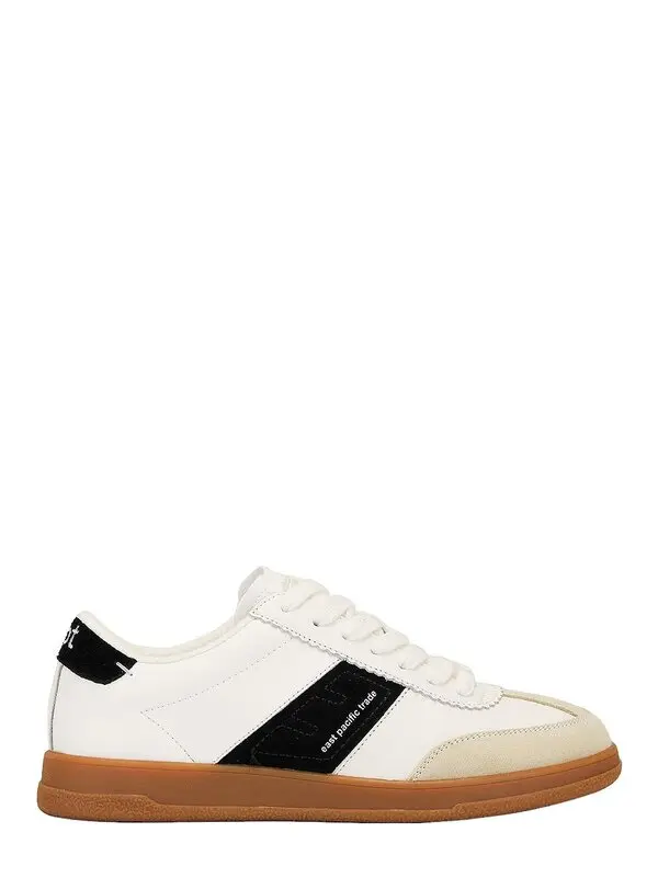 EPT Santos Sneaker - Off White & Black