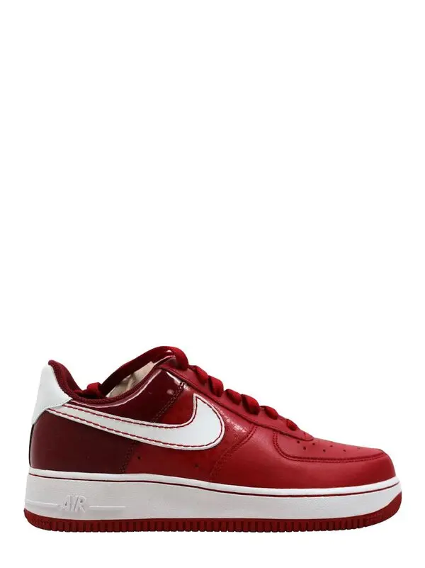 Nike Air Force 1 '07 Valentine's Day Sneakers - Red