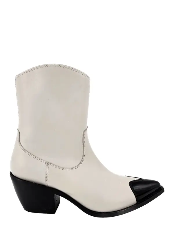 MADISON.MAISON Heart Toe Cowboy Boots - White