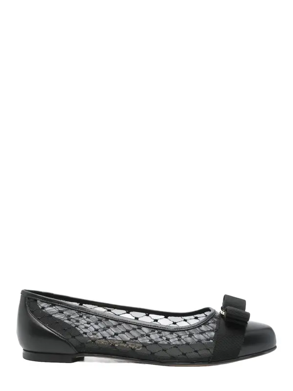 FERRAGAMO Varina Ballerinas - Black