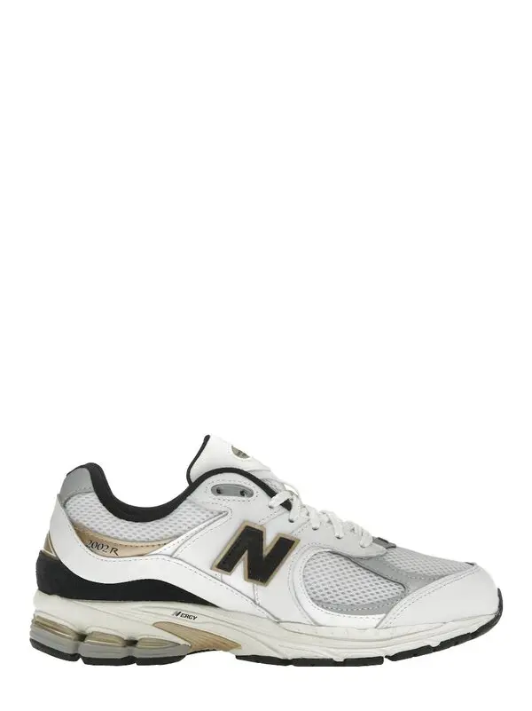 NEW BALANCE 2002r Sneakers - White/black/gold Metallic