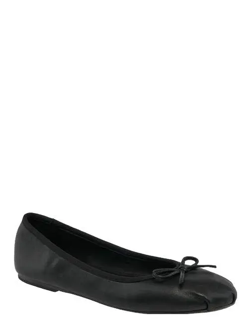 GRACE FOOTWEAR Reims Ballerina - Black