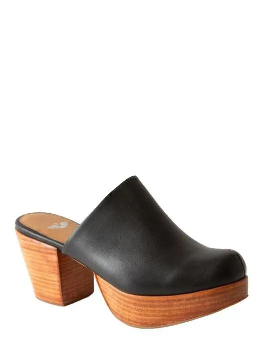FORTRESS Ava Clog Mule - Black