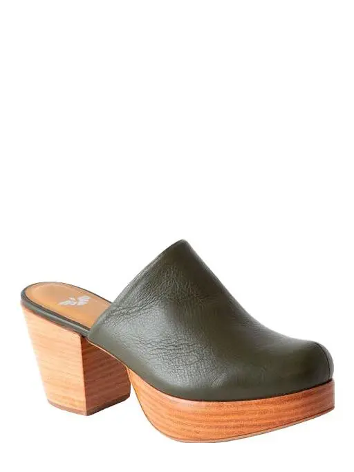 FORTRESS Ava Clog Mule - Olive