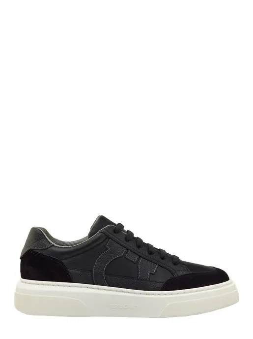 FERRAGAMO Low-top Sneaker With Gancini Detail - Black