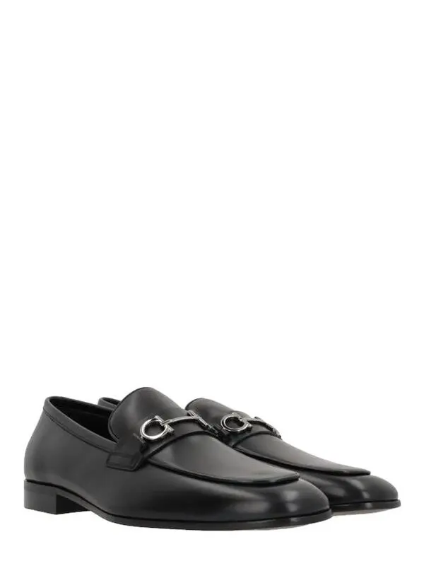 FERRAGAMO Gancini Loafers - Black