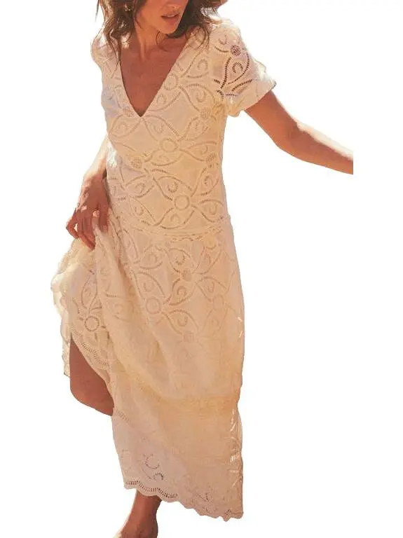 BTB LOS ANGELES Freya Maxi Dress - White