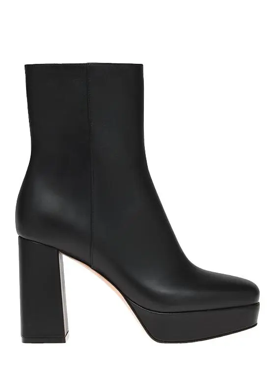 GIANVITO ROSSI Daisen Booties - Black Calf Leather