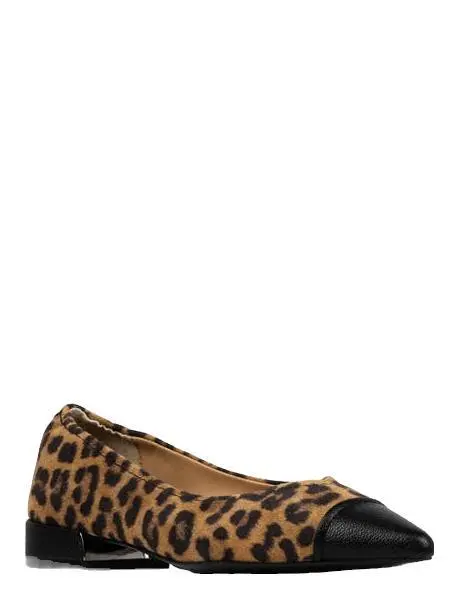 DONALD PLINER Ladonna Pointed Toe Pump - Leopard