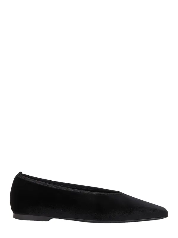 TOTEME Minimalist Velvet Ballerina Flat - Black