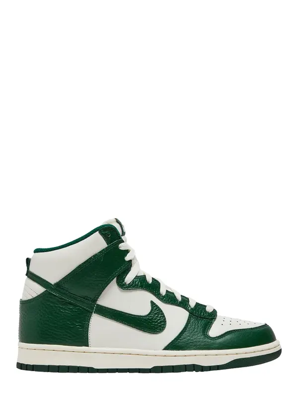 Nike Dunk High Sneakers - Green