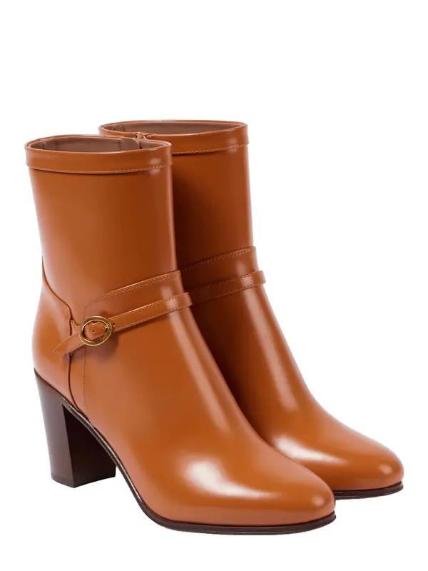 Valentino Garavani Pattie 75 Leather Ankle Boots - Brown