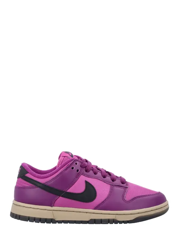 Nike Dunk Sneakers - Purple