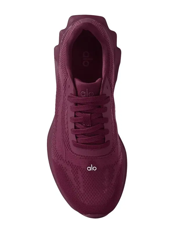 Alo Yoga Runner Shoes - Burgundy