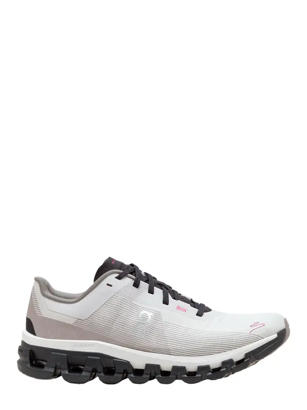 On Cloudflow 4 Distance Sneakers - White