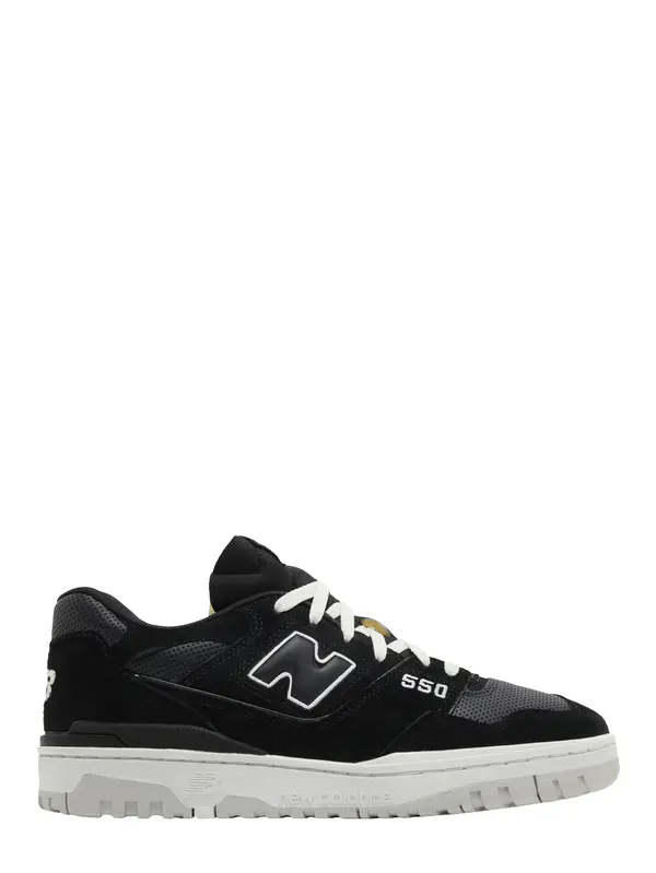 NEW BALANCE 550 Sneakers - Black