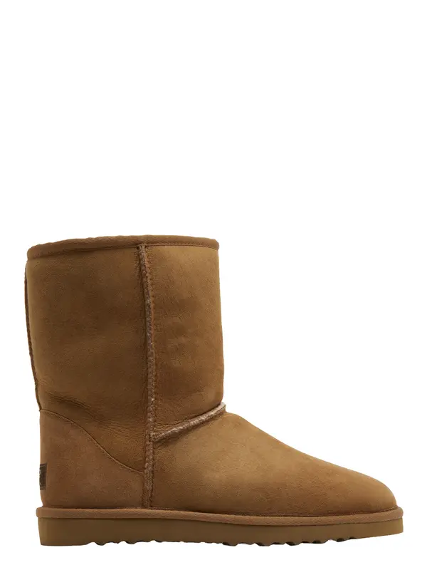 UGG Classic Short Boot - Brown