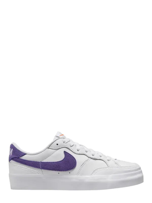 Nike Zoom Pogo Plus Sb Sneakers - White