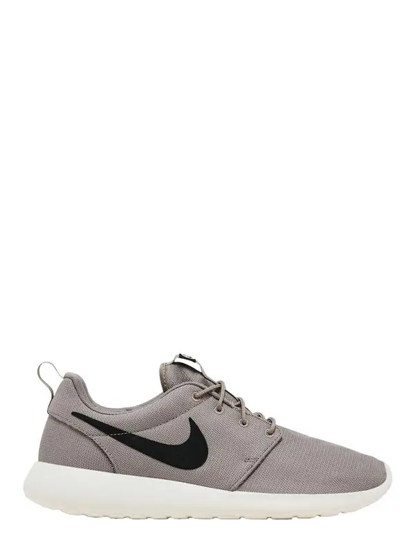 Nike Roshe One Sneakers - Grey