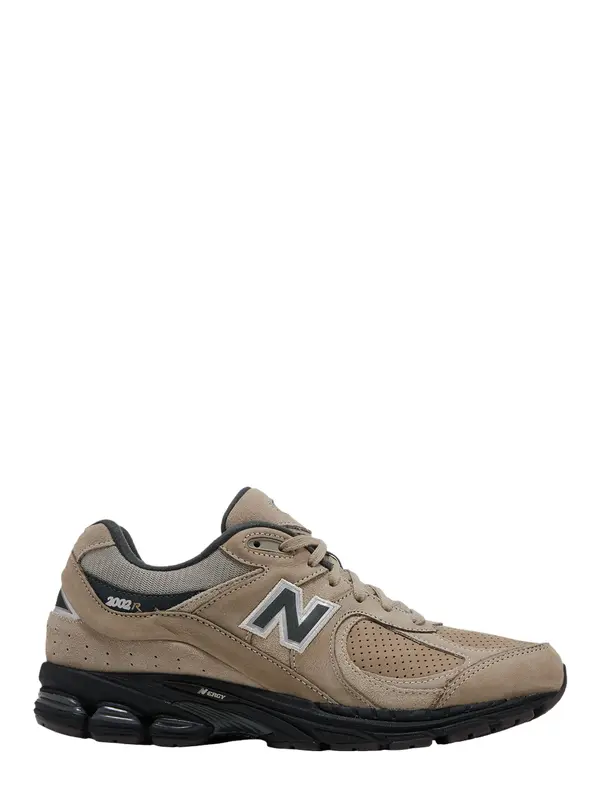 NEW BALANCE 2002r Sneakers - Tan