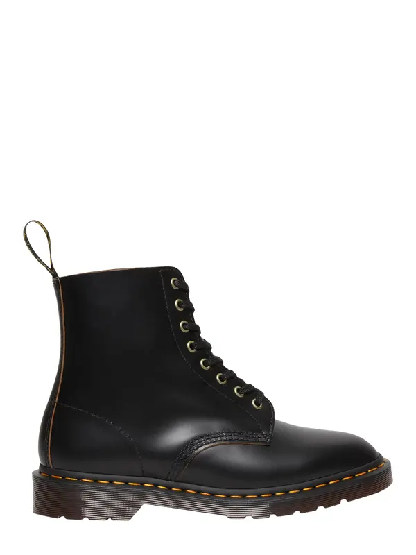 Dr. Martens Smiths Vintage Smooth Leather Boot - Black