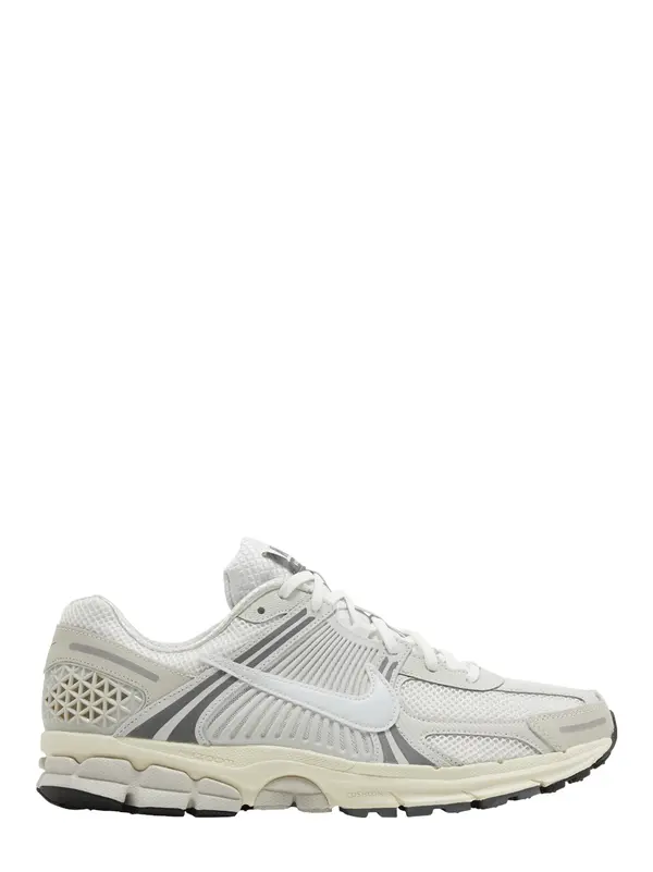 Nike Air Zoom Vomero Sneakers - White
