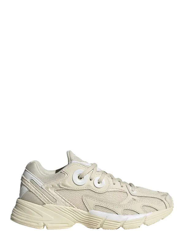 Adidas Astir Sneakers - Cream
