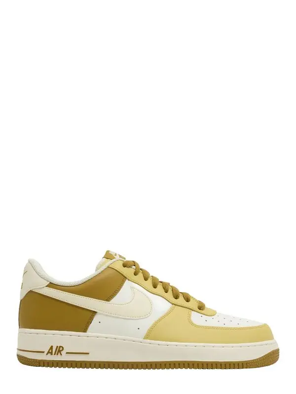 Nike Air Force 1 '07 Sneakers - Gold