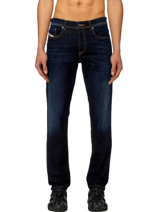 DIESEL® 2023 D-finitive Tapered Jeans - Denim