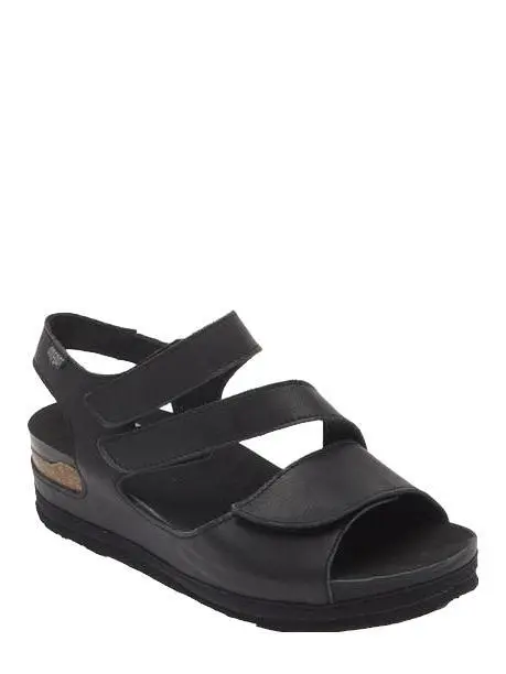 ON FOOT 206 Austin Platform Sandal - Black