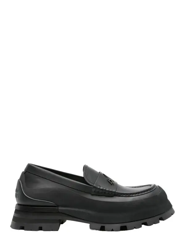 Alexander McQueen Seal-logo Leather Loafers - Black