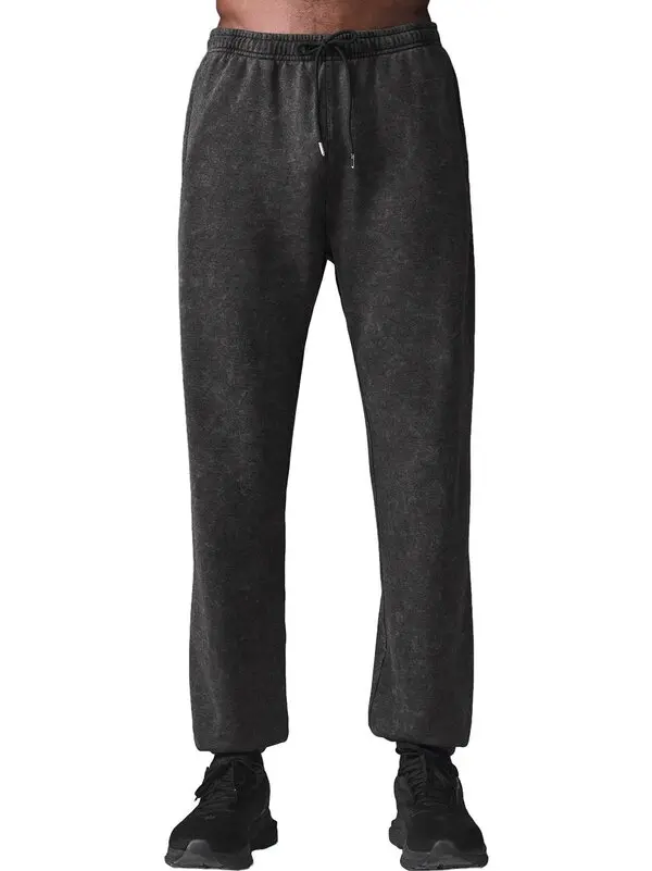 Alo Yoga Chill Vintage Wash Sweatpant - Black Wash