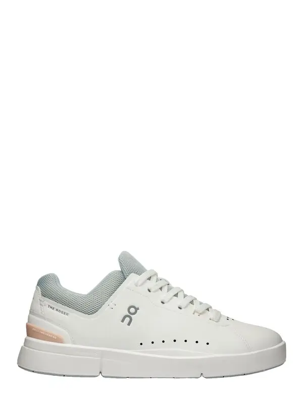 On The Roger Advantage Sneakers - White
